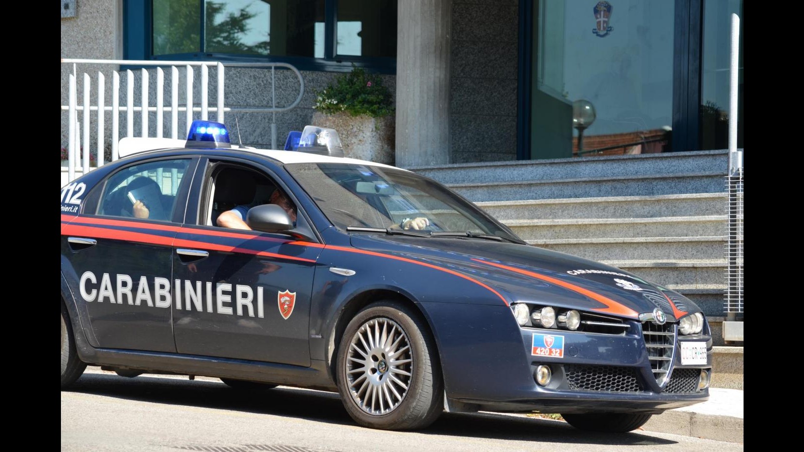 Roma, arrestata banda di truffatori ad Ariccia: base in una fraschetta ... Roma, arrestata banda di truffatori ad Ariccia: base in una fraschetta ...