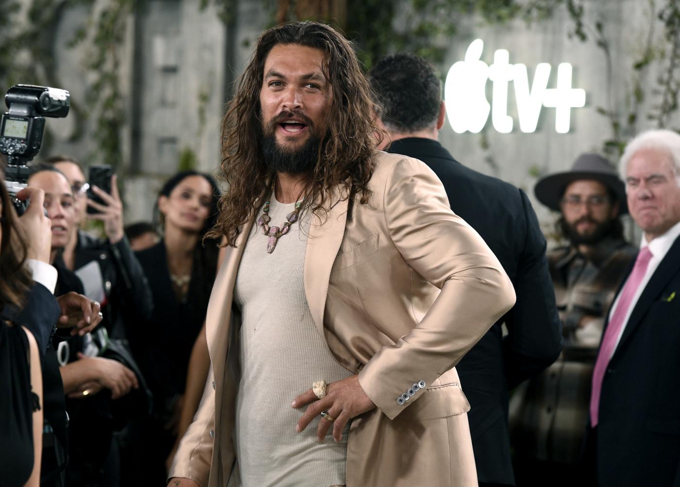 See con Jason Momoa: Apple TV svela il trailer della seconda stagione ...