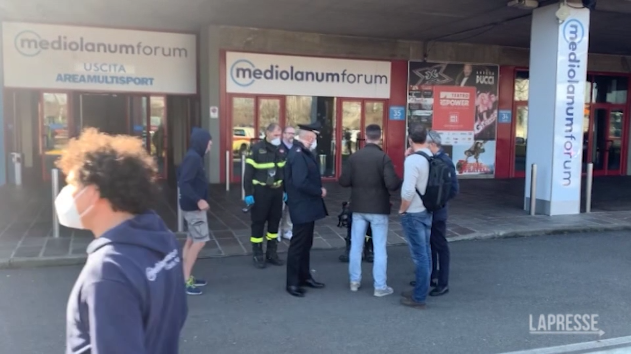 Milano, intossicazione in piscina al Forum di Assago - LaPresse