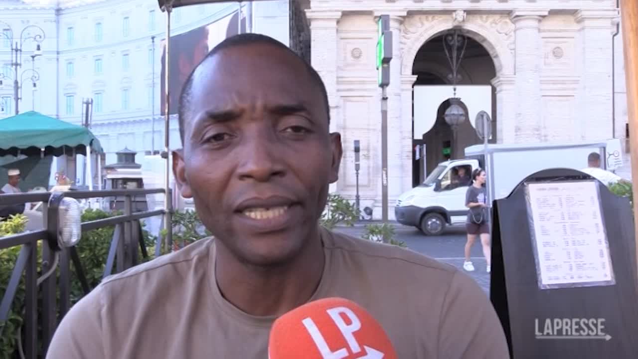 Migranti, Soumahoro: "Basta gridare all'avvento dei barbari" - LaPresse