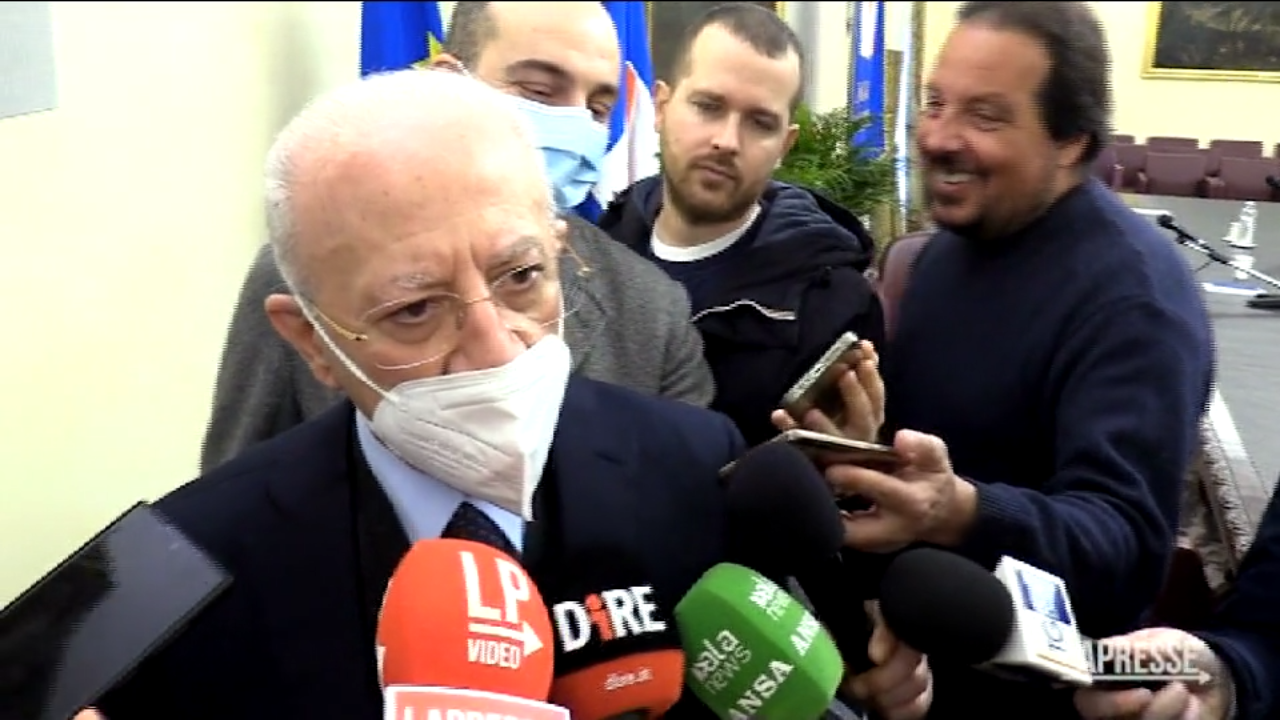 Cdm a Cutro, De Luca: "Governo arriva tardi, Meloni sia onesta" - LaPresse