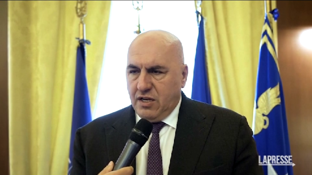 Kosovo, Crosetto: "Lavoriamo a soluzione diplomatica" - LaPresse
