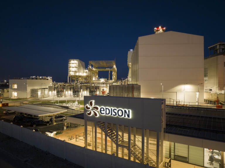 Edison energia raggiunge i 3 milioni di contratti - LaPresse