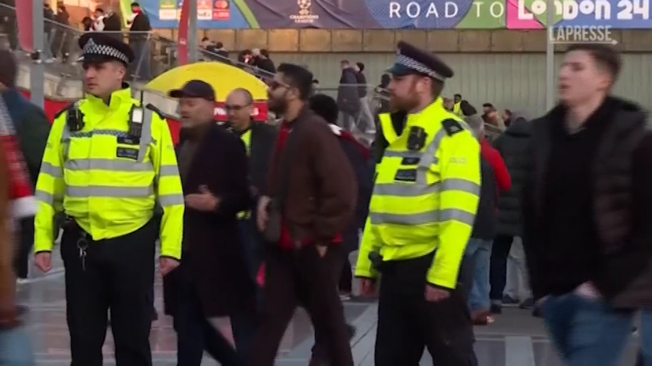 VIDEO Minacce Isis, controlli serrati a Londra per il match di ...