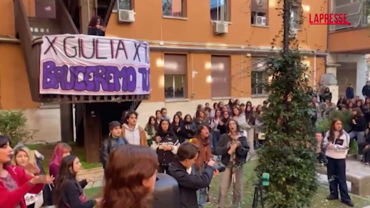 VIDEO Giulia Cecchettin, a un anno da morte "minuto di rumore" alla ...