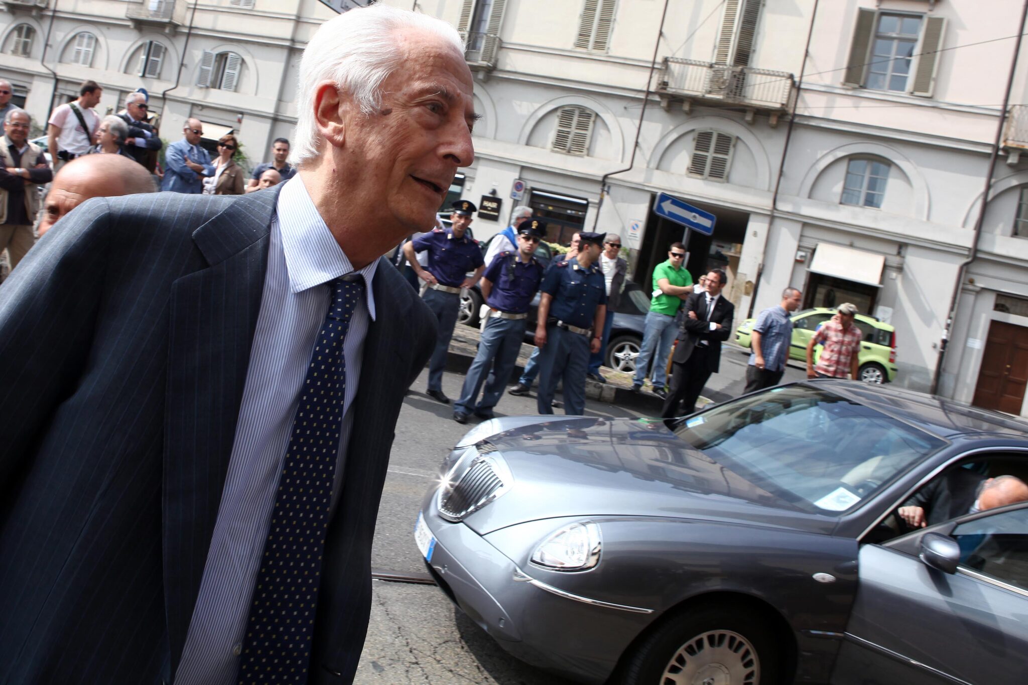 Franzo Grande Stevens, morto a 96 anni lo storico collaboratore di ...