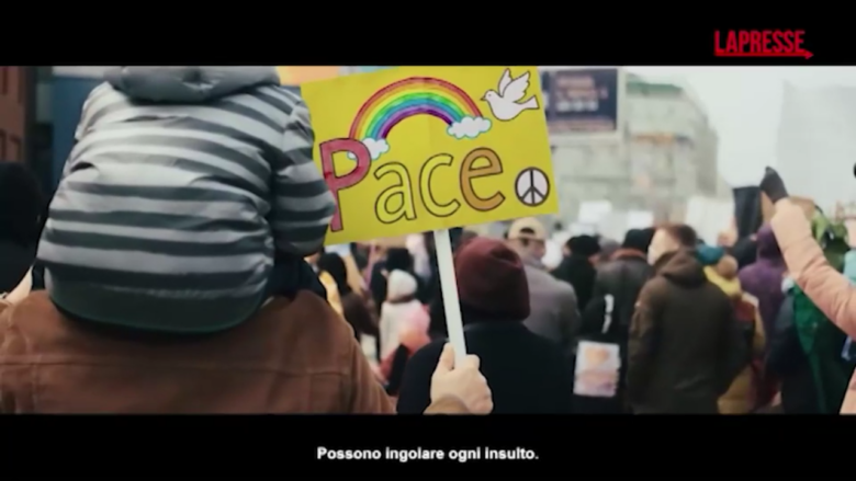 Emergency, il video di fine anno dell'associazione: "Ripudiamo la ...